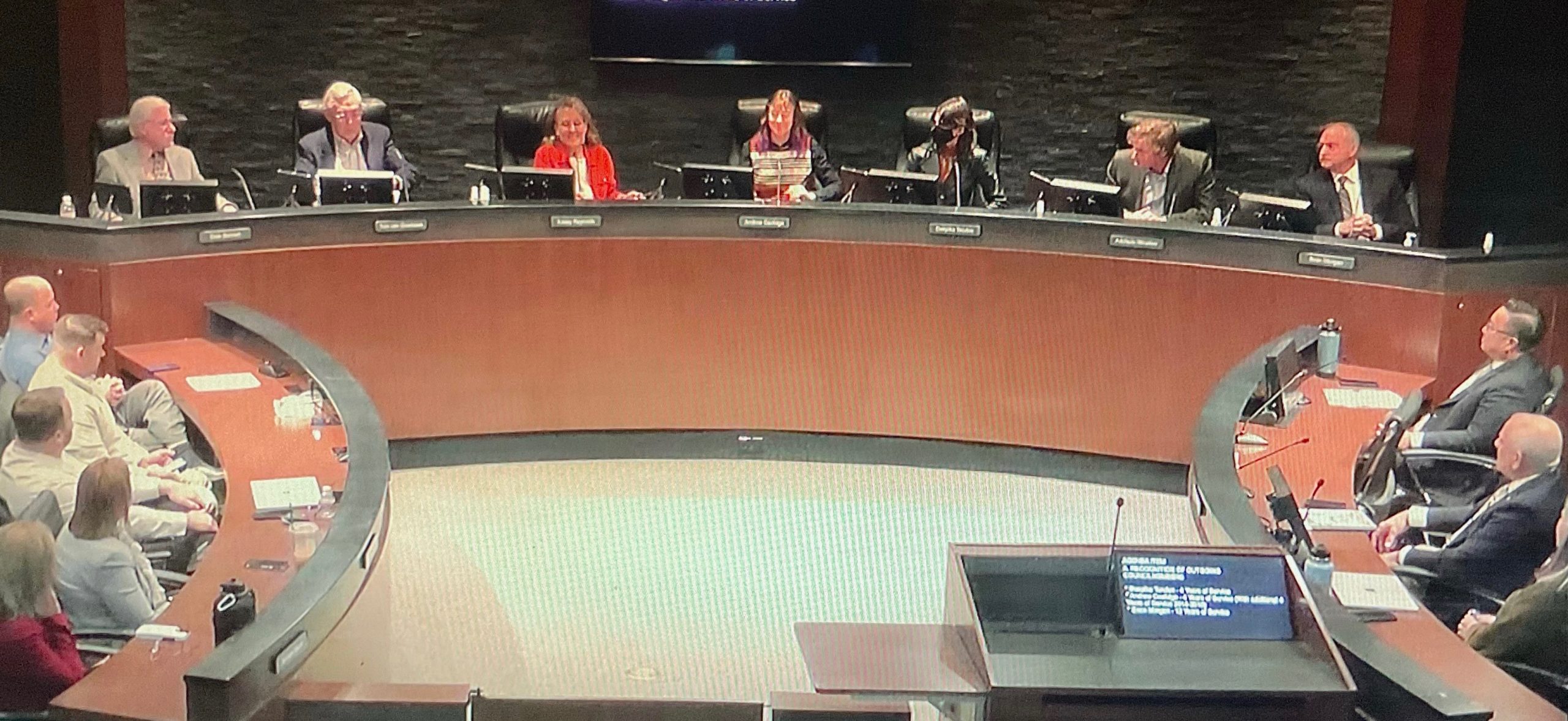 Chico council members keep it gracious, elect Reynolds as mayor and ...